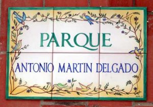 Rótulo «Parque Antonio Martín Delgado». Rótulos cerámica | Matilde ...